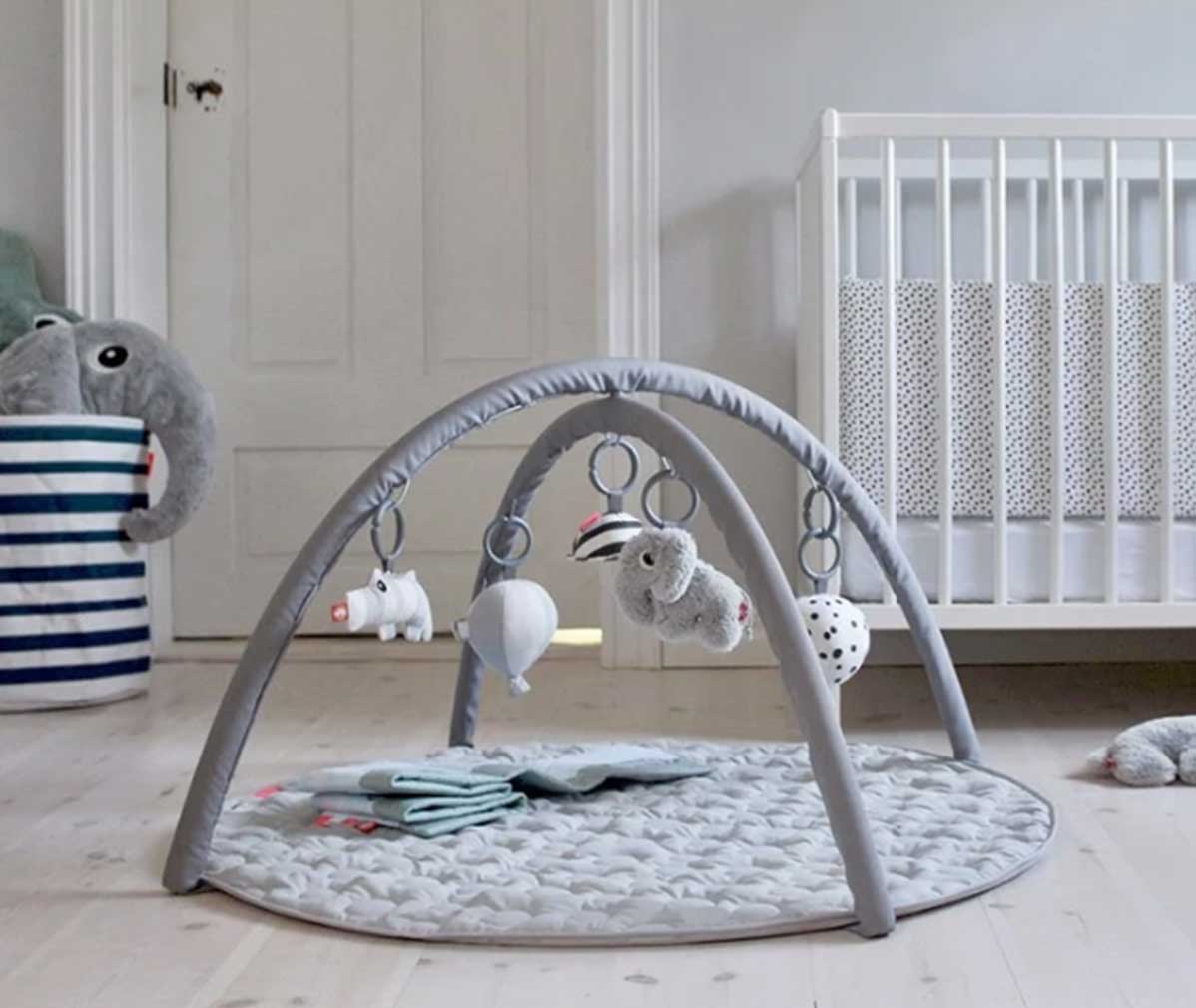 15 Baby Play Gyms that will be the Perfect Match for your Scandi Room ...